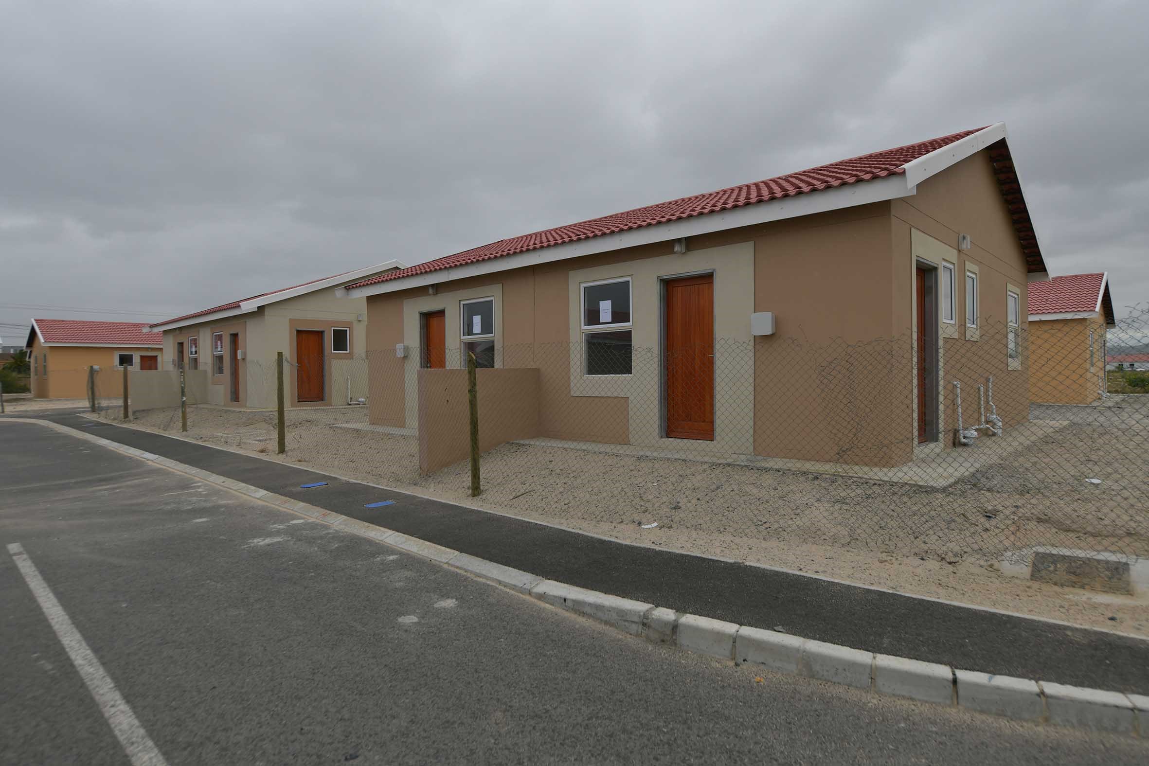 Beneficiaries move into new Belhar-Pentech homes