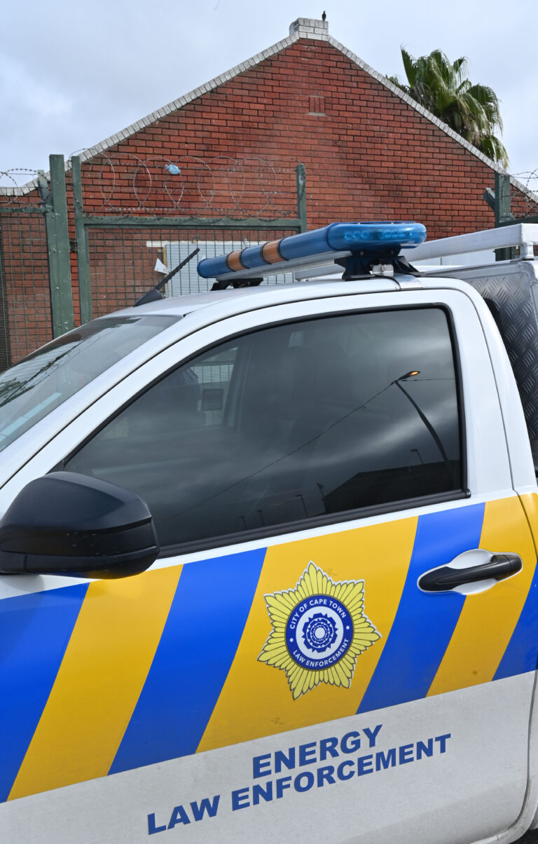 Help the City by reporting electricity vandalism, illegal connections