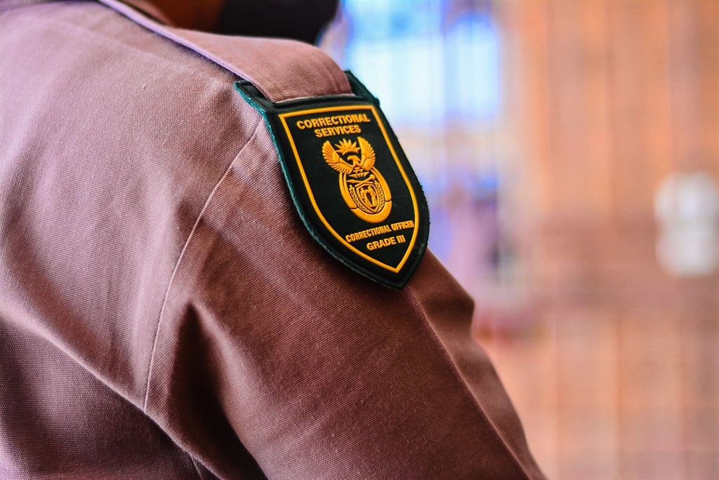 DA calls for reward to recapture missing inmates as Correctional ...